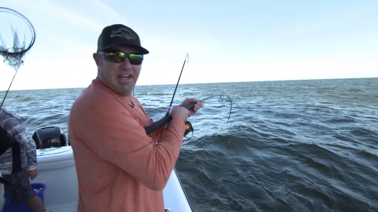 Offshore Fishing Competition Between the Captains! - YouTube