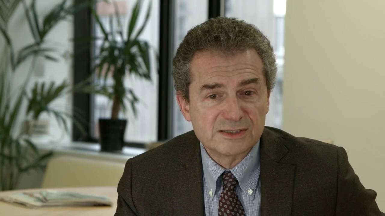 Le mot du Pr Yves Levy, PDG de l'INSERM et Président d'Aviesan - YouTube