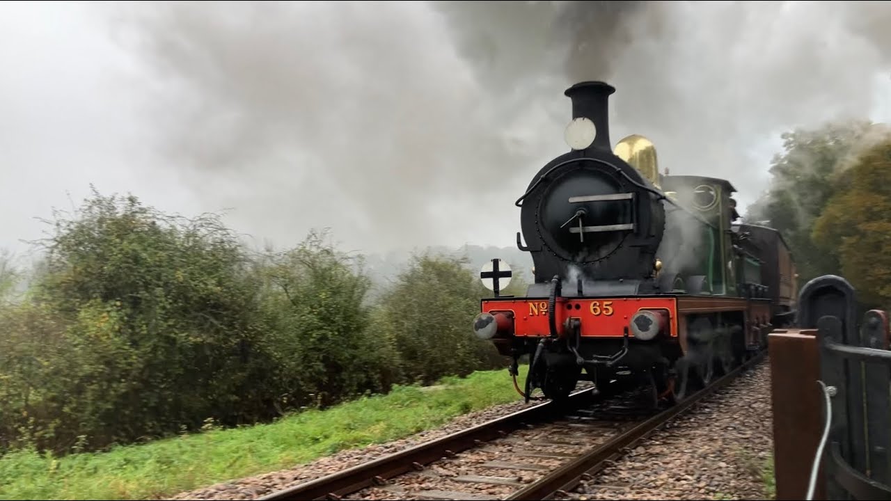 SER 0-6-0 Goods Engine No 65 on The Bluebell Railway Line - 20/10/24 ...