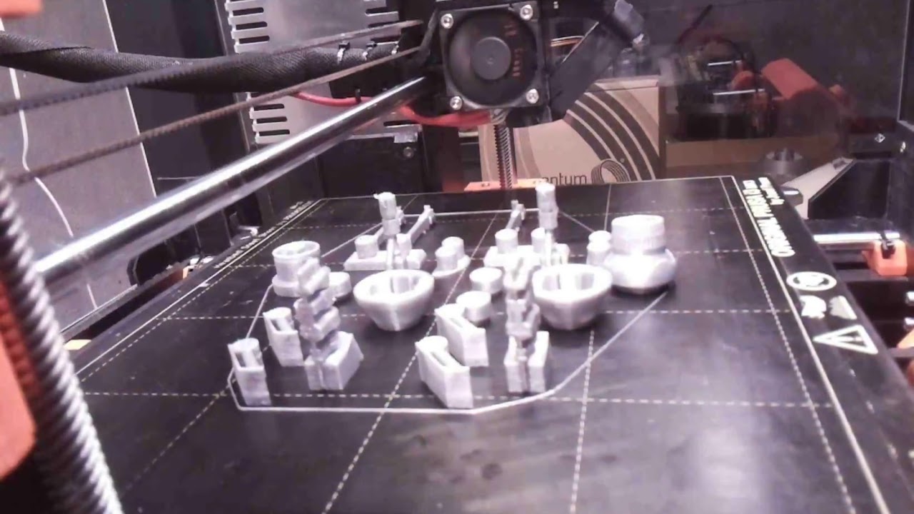 R2D2 Holographic projector - YouTube