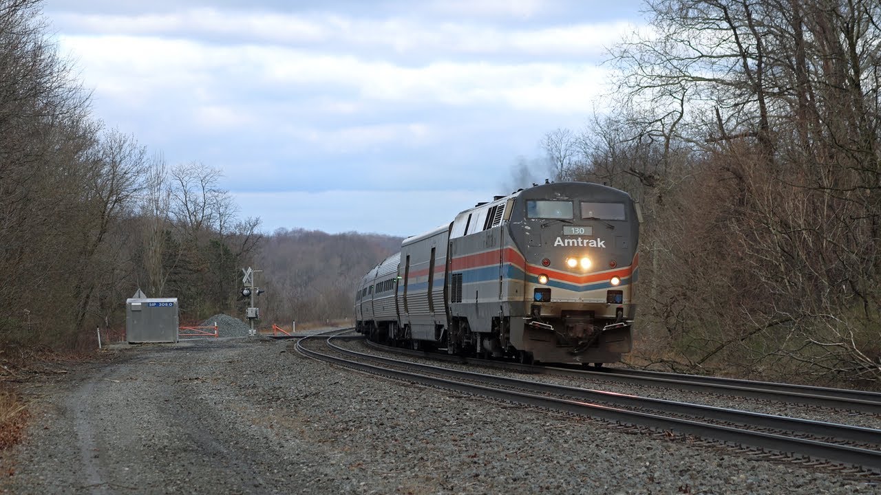 AMTK 130, Phase II Heritage, Leads AMTK 42 - Derry PA - YouTube