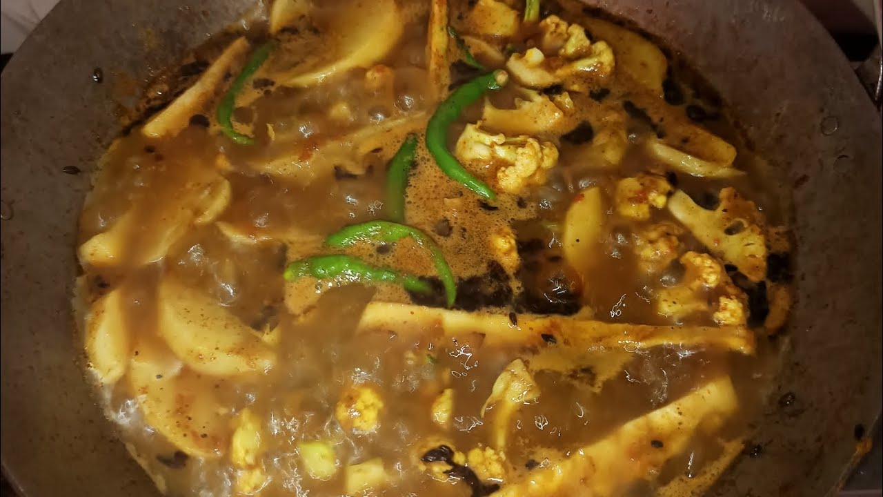 aloo or fool Gobi ki sabji bnana sikhe jaldi se jaldi sikhe 🥀🥀🥬🥬🍋🍋🪻🪻🪴🪴# ...