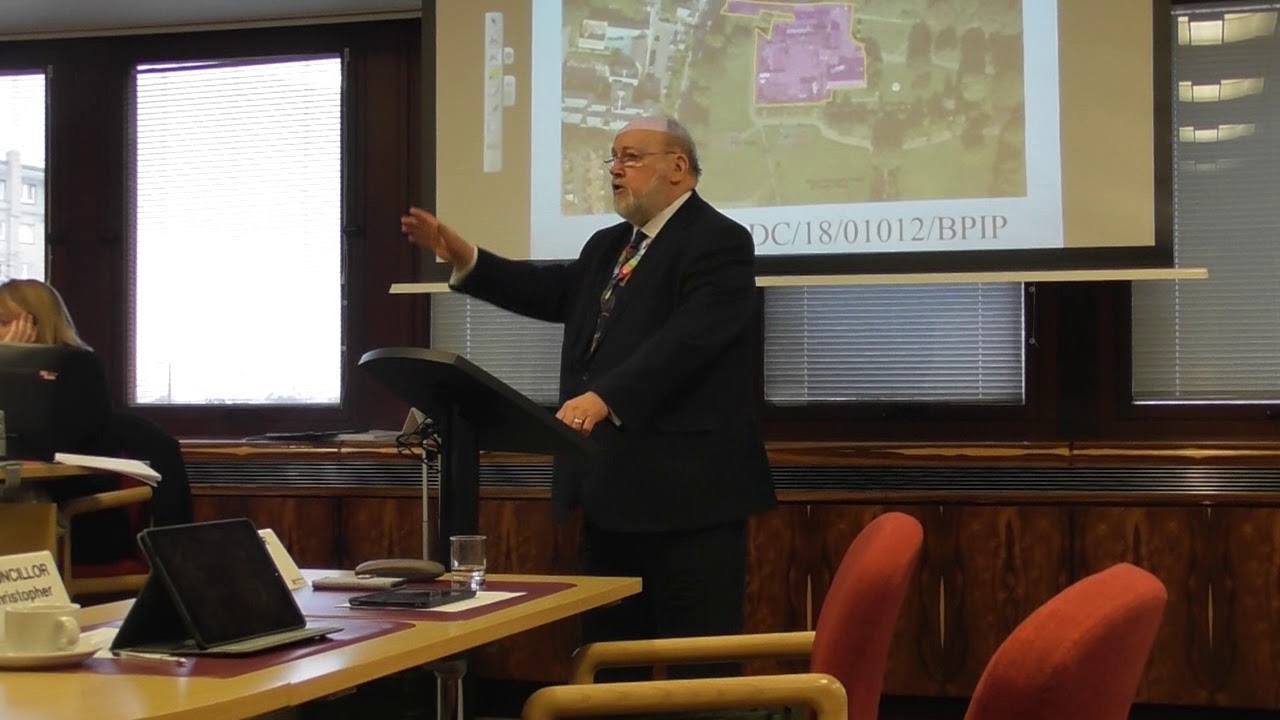 Peter Maughan speech re Chase Park building 9th Jan 19 - YouTube