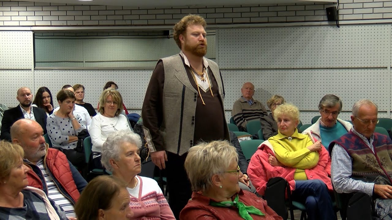 Molnár Levente operaénekes Hévízen - YouTube