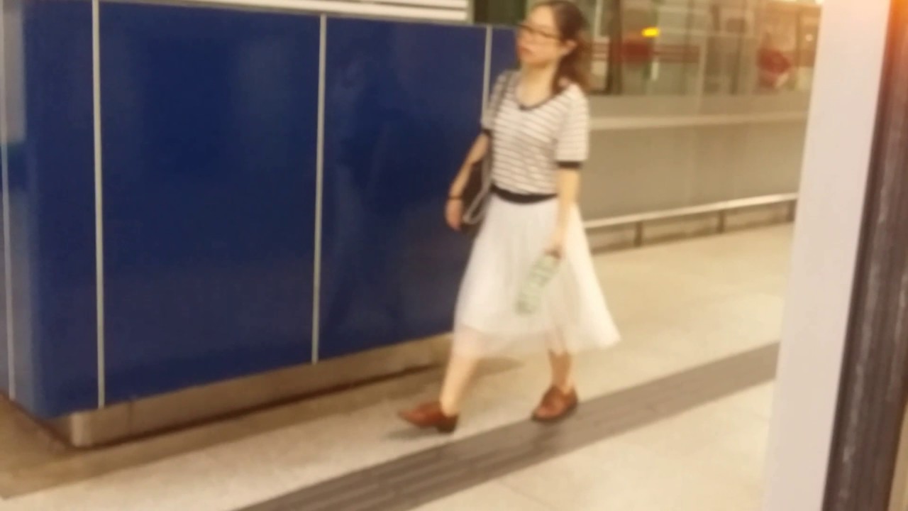 M-train D608 葵興至荔景 - YouTube