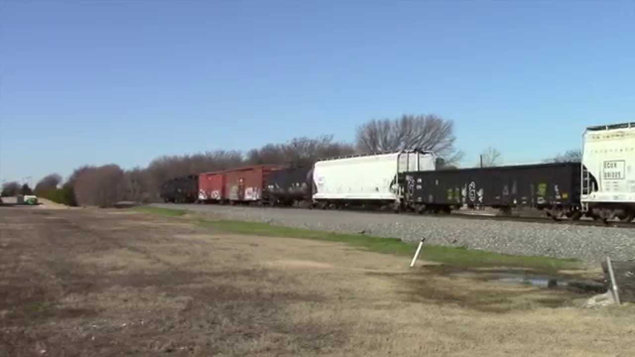 KCS 2601 east - YouTube