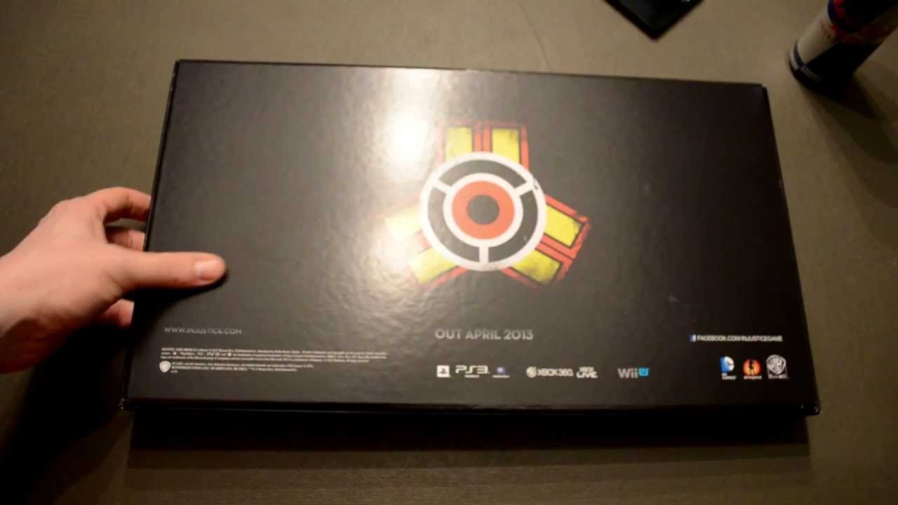 Injustice: Gods Among Us - Press Kit Unboxing - YouTube