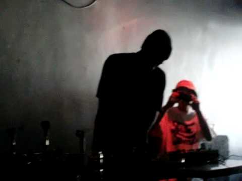 Mr. Dibiase live @ Beat Swapmeet #10 - YouTube