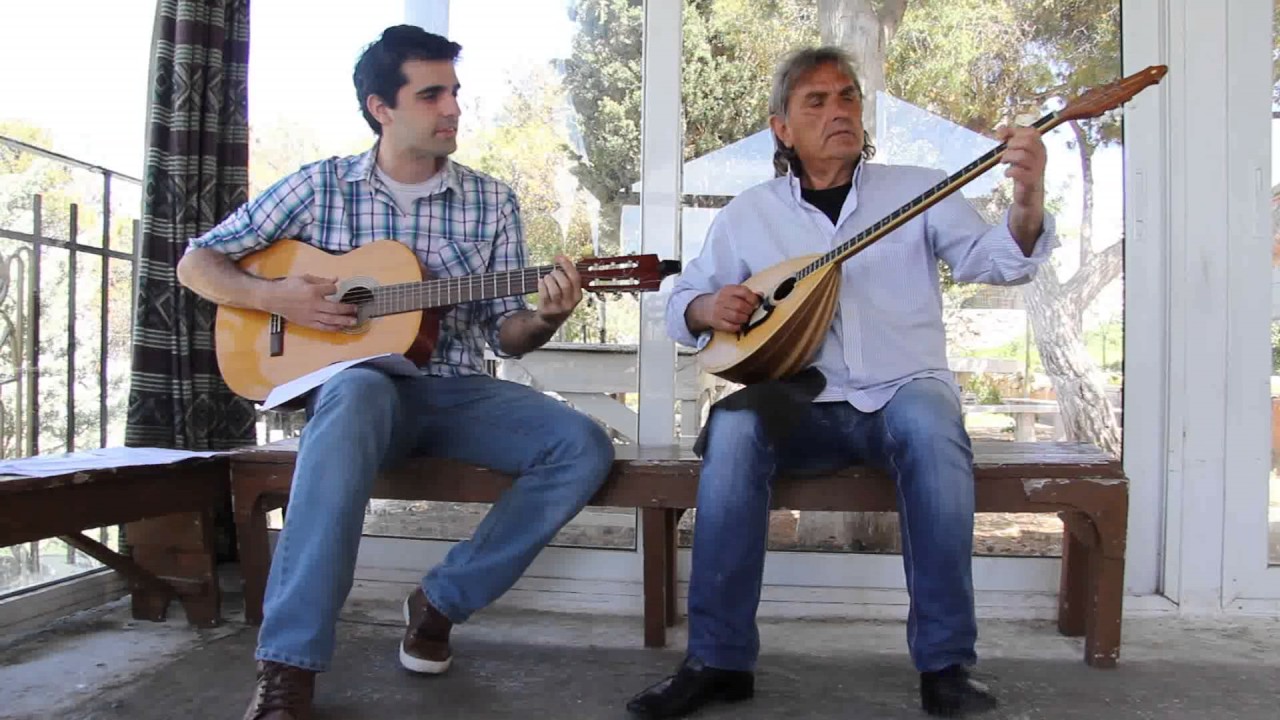 ΣΥΝΝΕΦΙΑΣΜΕΝΗ ΚΥΡΙΑΚΗ - YouTube