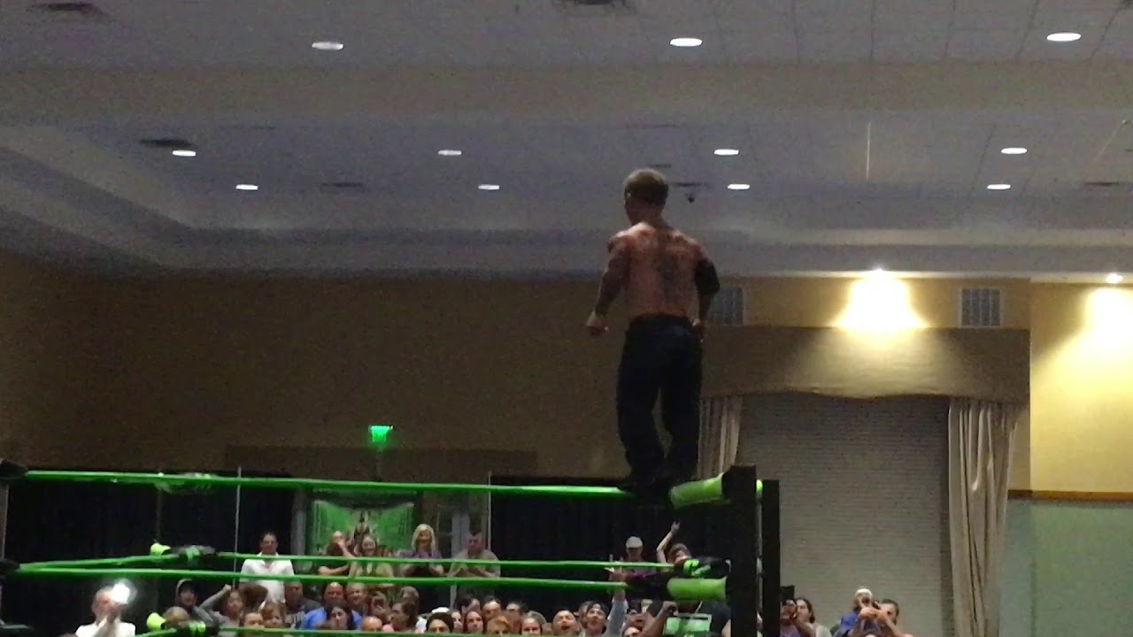 WWF Midget on Midget violence! "OFF THE TOP ROPE" - YouTube