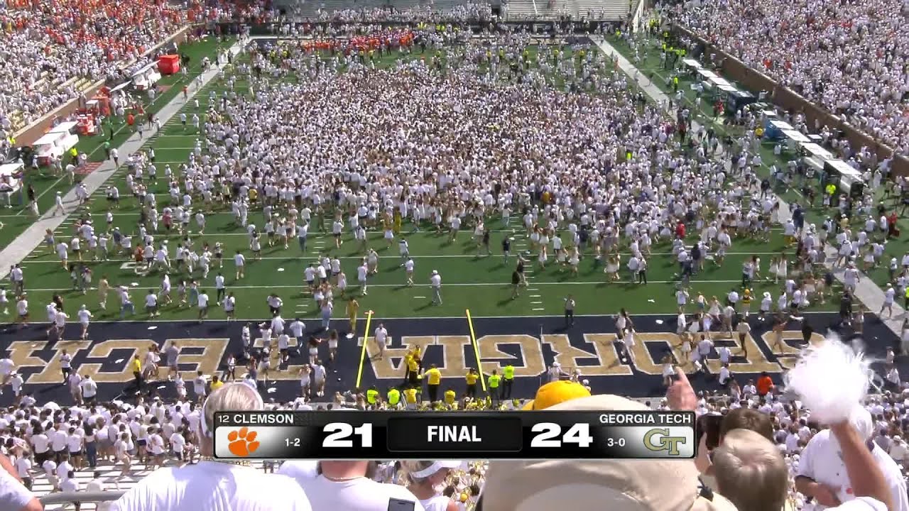 Georgia Tech fans STORM THE FIELD after last-second FG to beat Clemson ...