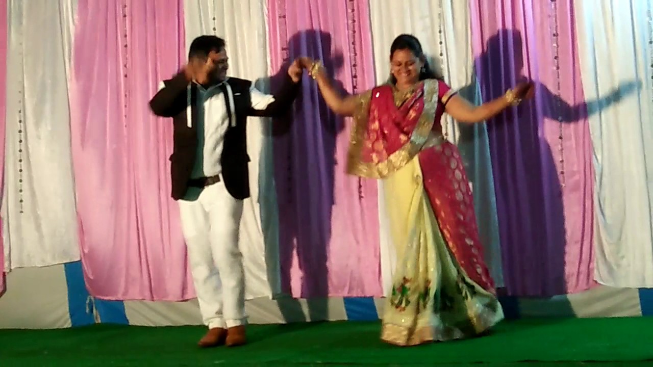Romantic couple dance - YouTube