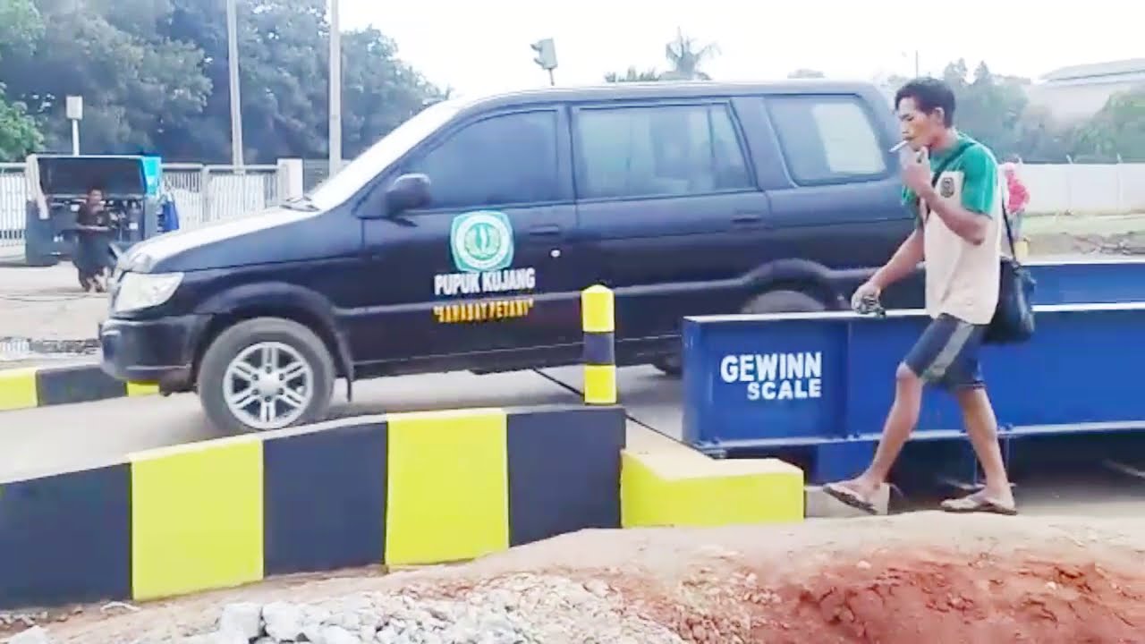 3 Unit Timbangan Truck di PT. Pupuk Kujang: Area Laydown, Area Bagging ...