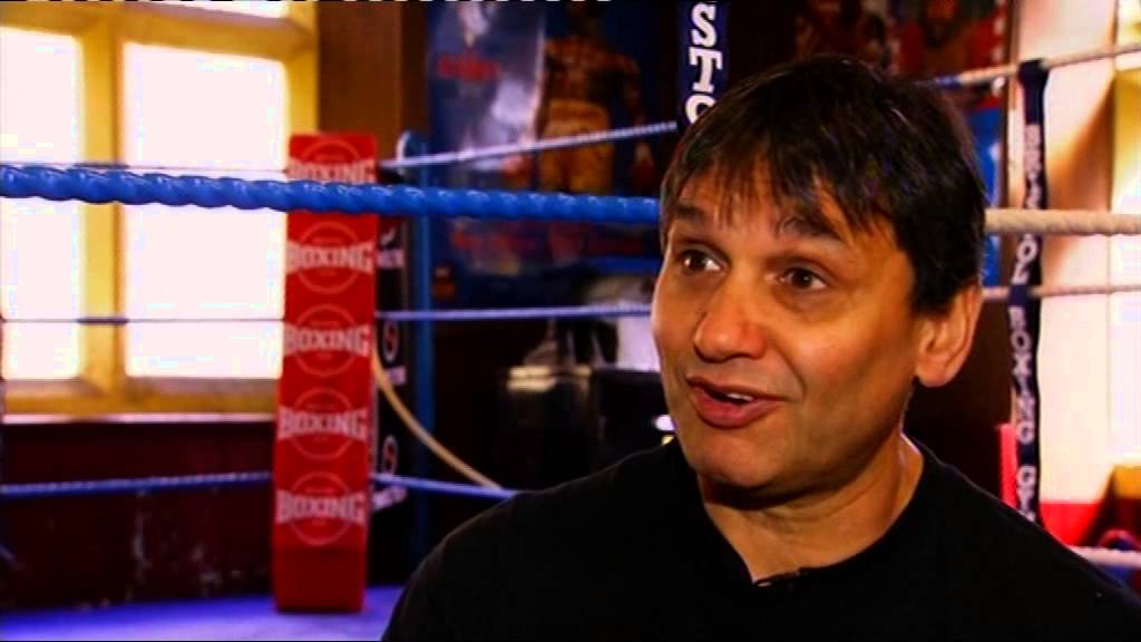 Chris Sanigar Ringside Boxing Life Feature - YouTube