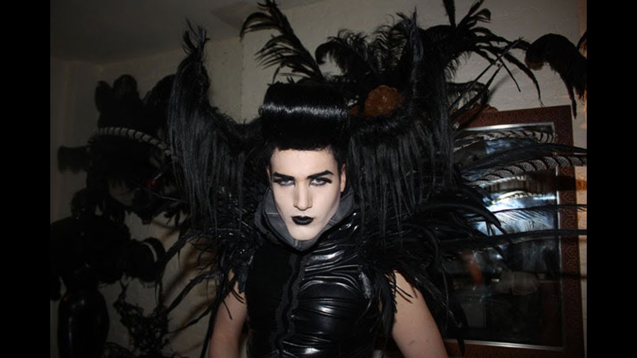 StyleLIkeU’s Early Years: Closet interview with KAYVON ZAND - YouTube