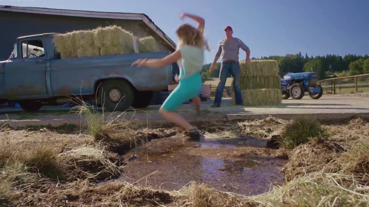 Girl That Falls From Tree Movie at Kaitlyn Devine blog