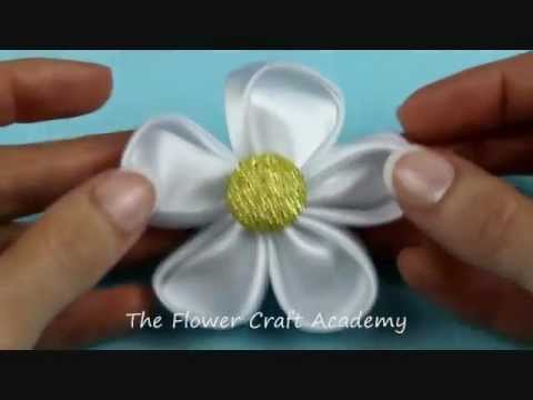 How to Make a Kanzashi Flower - Tutorial - YouTube