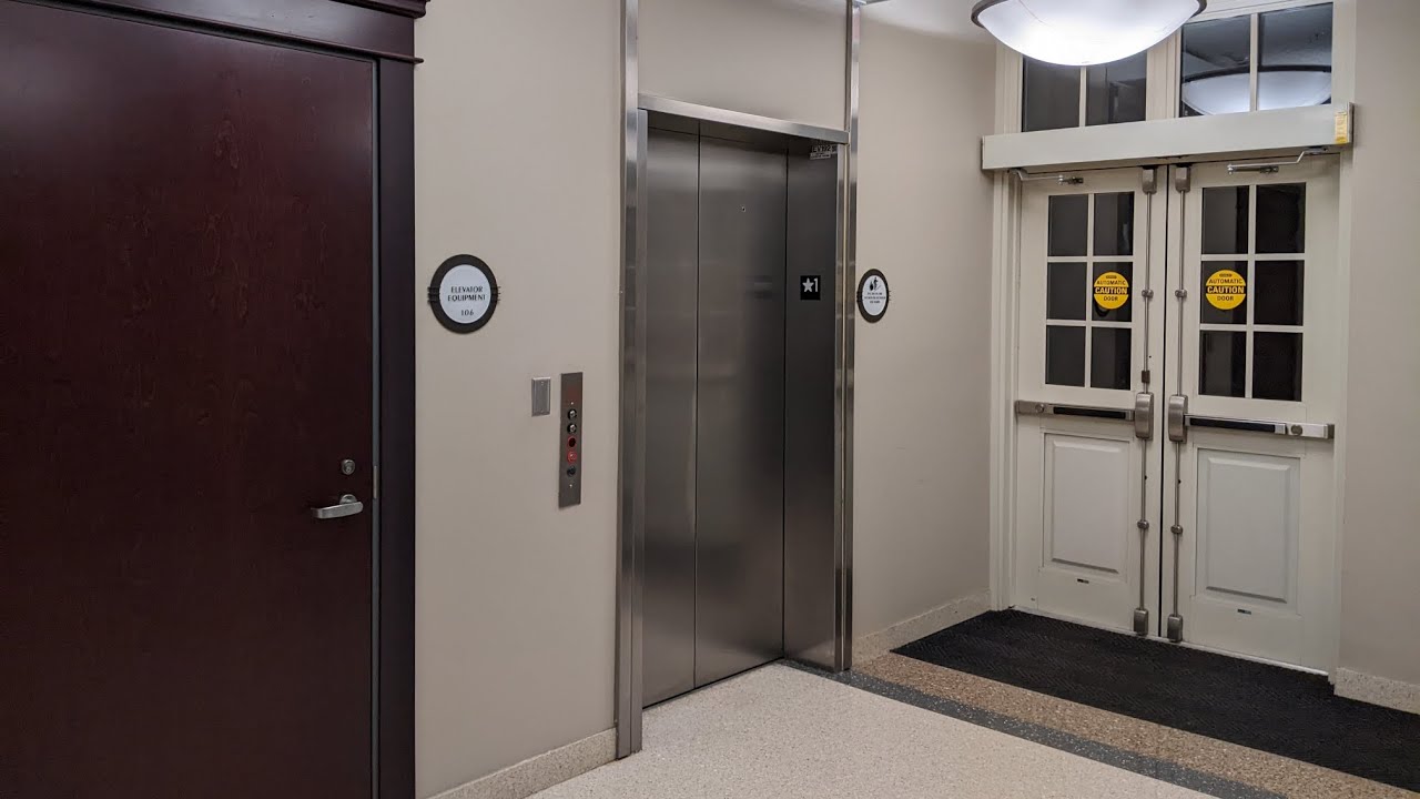 🛗 Elevator at Fosters Auditorium Building Tuscaloosa, Alabama. - YouTube
