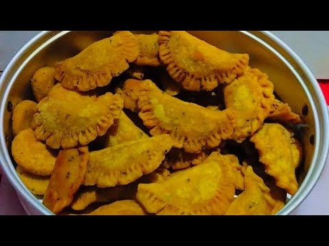 মাত্র 3 পিস মাছ দিয়ে দুনিয়ার সবচেয়ে সেরা স্বাদ এ মাছের পিঠা রেসিপি ...