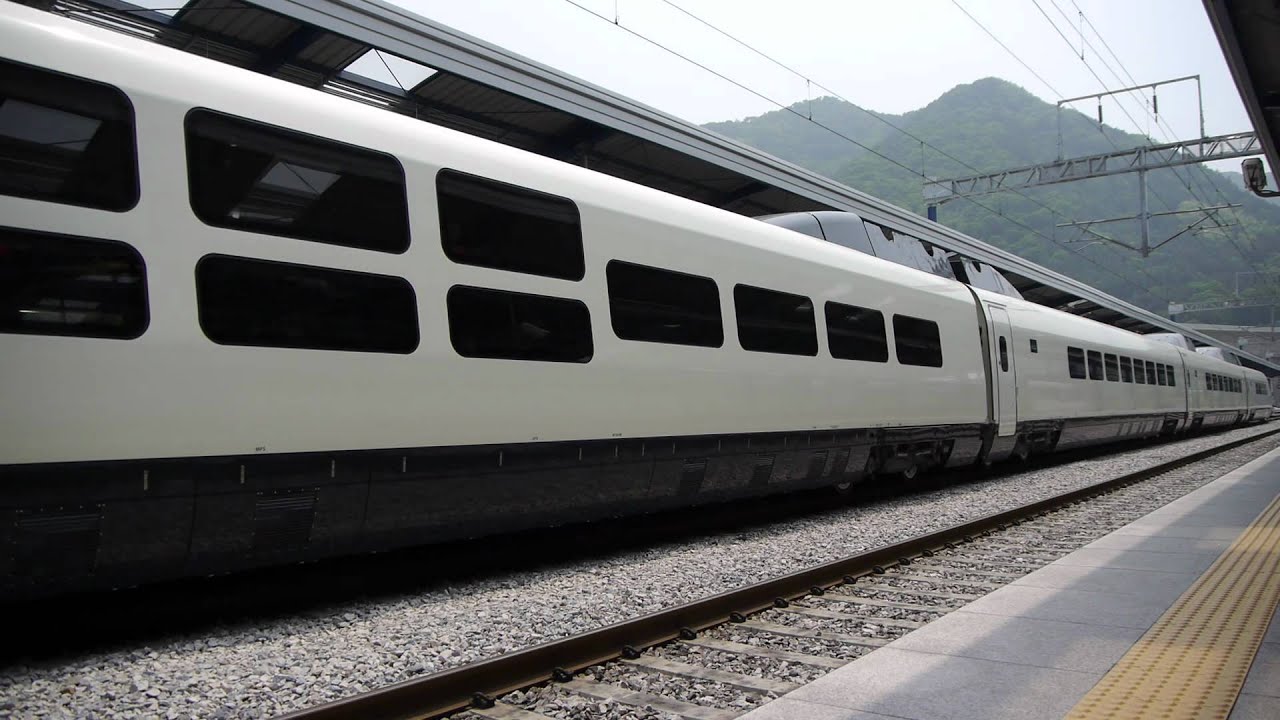 [HD] HEMU-430X 창원중앙역 발차 / HEMU-430X 発車 / HEMU-430X depart - YouTube