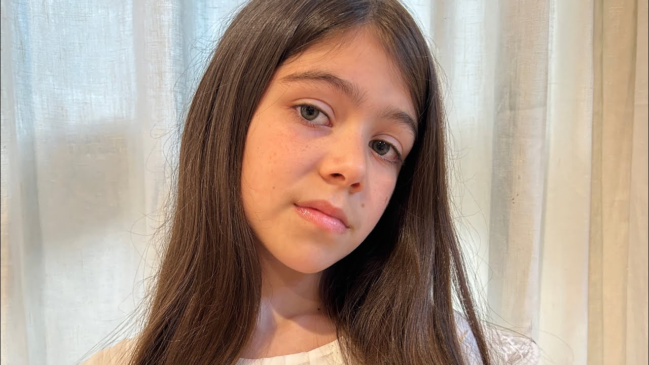 Home from Wonderland. Pia Rico Age 10 - YouTube