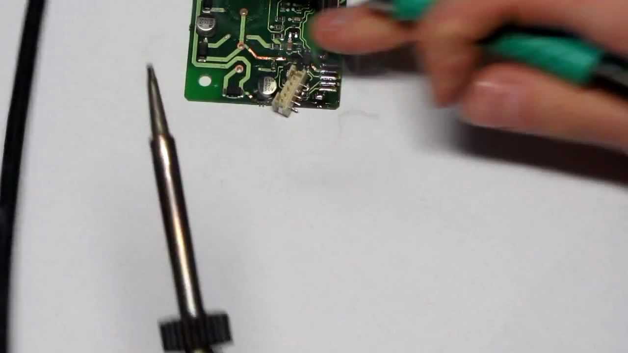 SMD connector desoldering with 3 iron (Hakko, Weller, JBC) - YouTube