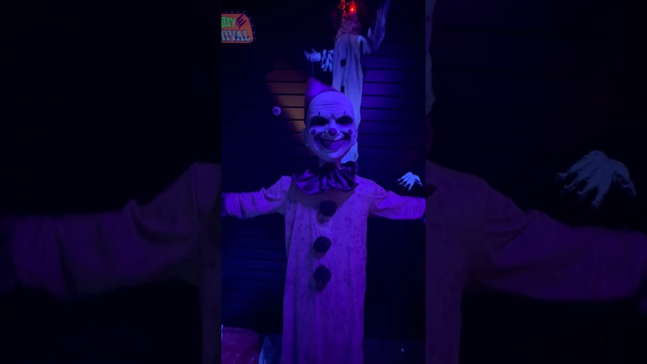 Dagger Mike, Scary Jumpscare Killer Clown Boy Spirit Halloween Reaction ...