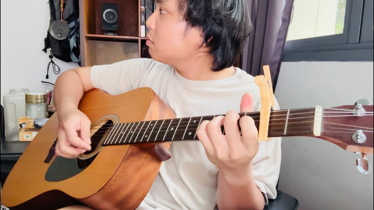 Sadness As A T Adrianne Lenker Guitar Youtube 4362