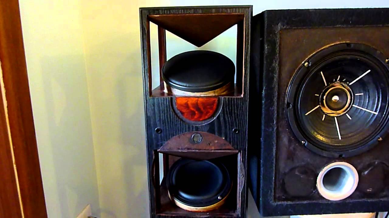 Paul Desmond (2-WAY POINT-SOURCE) SPEAKER DEMO - YouTube