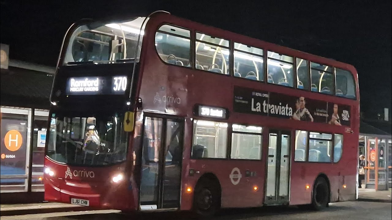 *Recent Transfer + Topodyn* | Arriva London T207 LJ61CHN Bus Route 370 ...