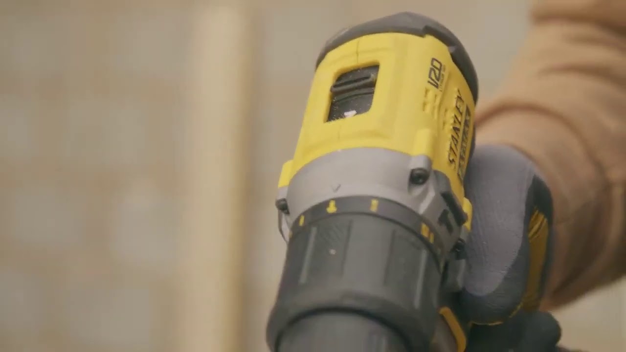 STANLEY FATMAX SFMCD715 - YouTube