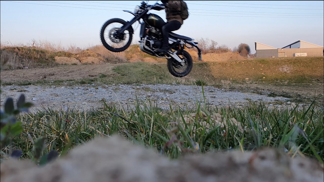 Scrambler 1200XC off-road jump slowmotion #shorts - YouTube