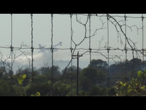 Firefighters utilize water from lake Waco to battle Box Ranch Road Fire ...