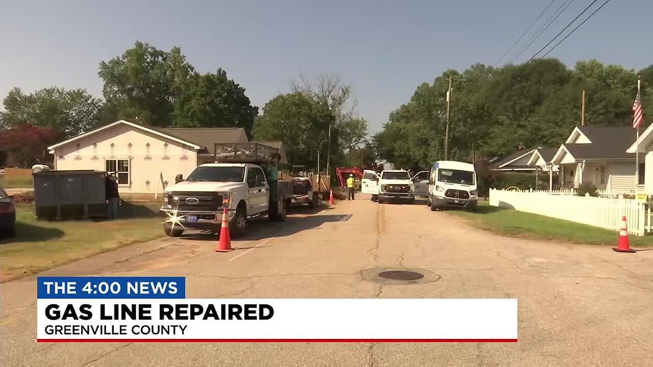 Crews repair damaged gas line in Greenville County - YouTube