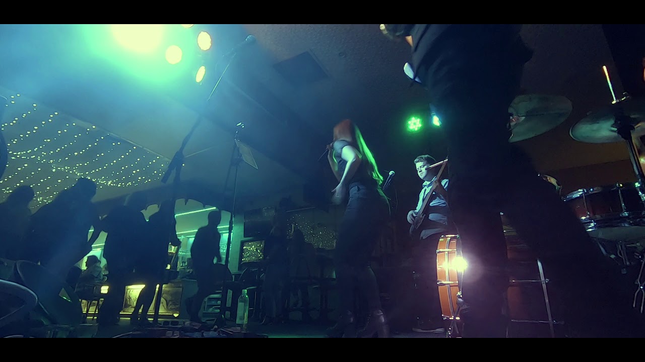 BAD PARIS LIVE. - YouTube