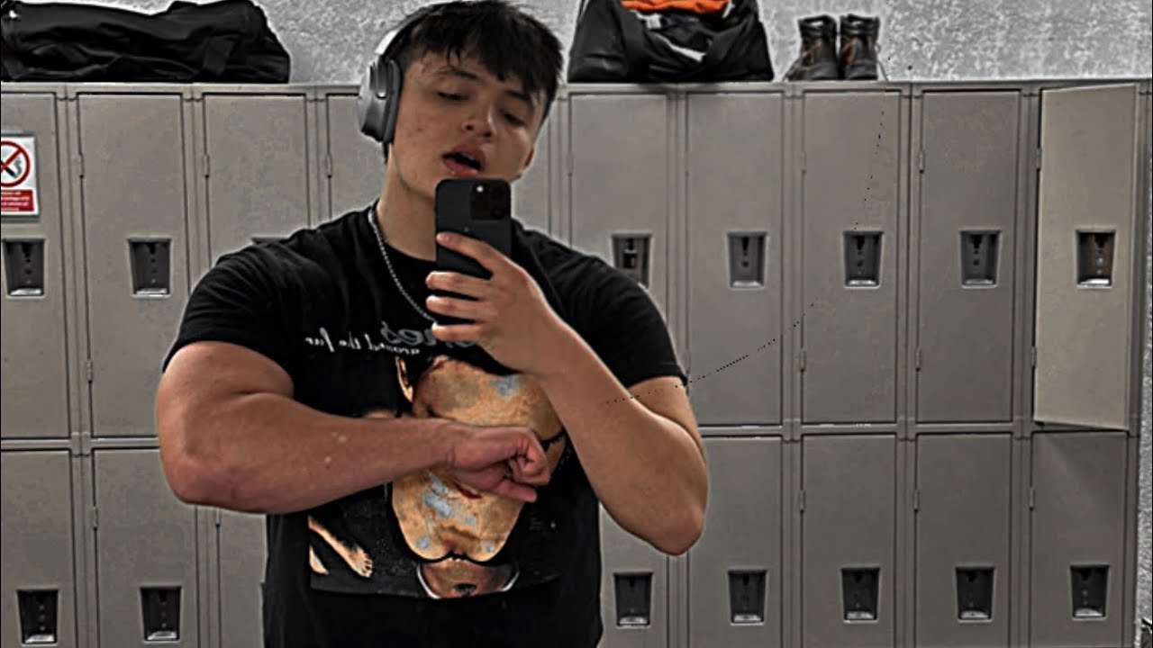 LifeForce with a man that is 2000pounds - YouTube