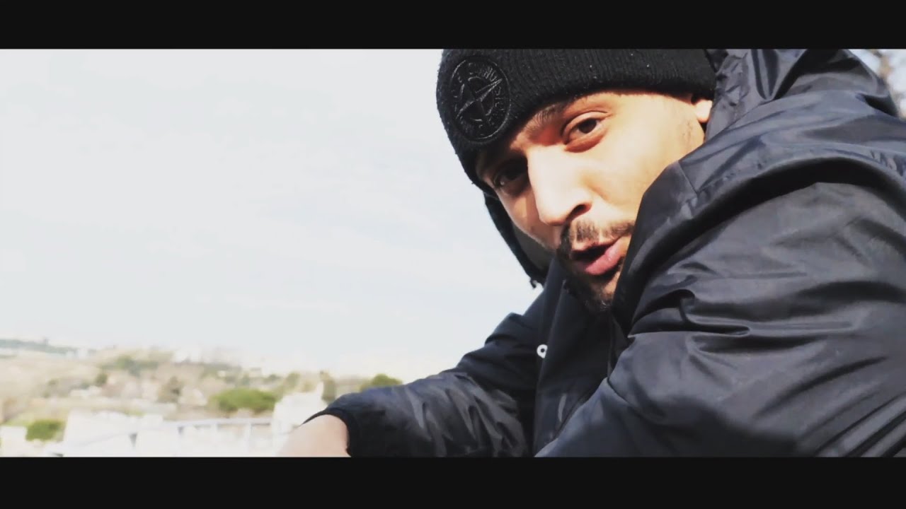 FLOWH PLT- LE ZIN DU MAGASIN ( Clip Officiel ) - YouTube