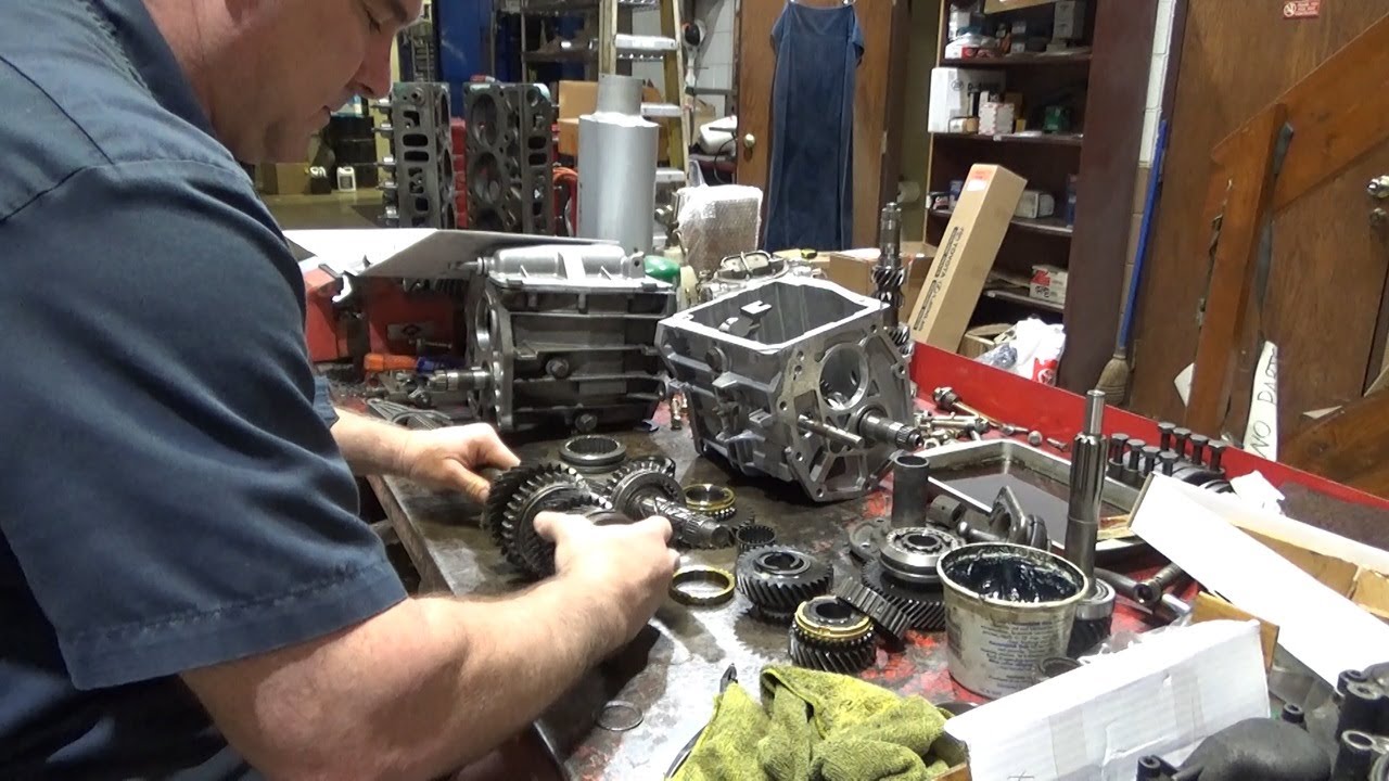 Lucore Injury Edition : T5 Transmission Rebuild Time! Taking 2 + Parts ...