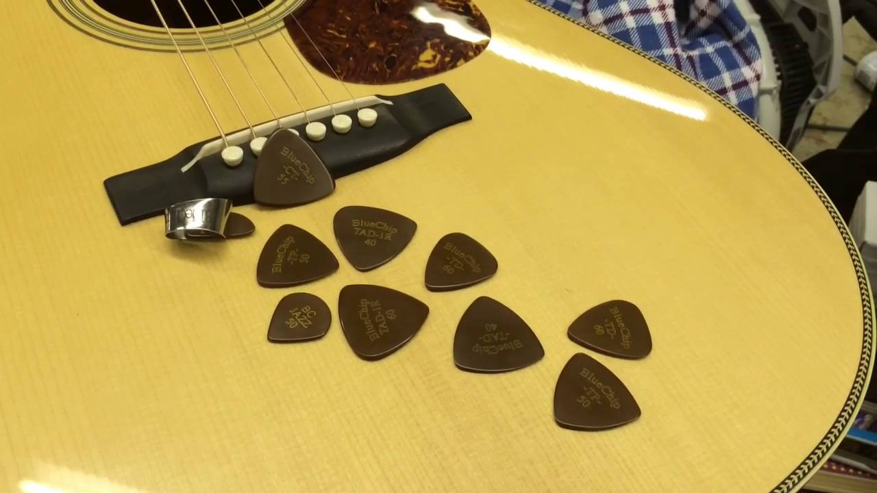 High-end picks made in Knox County develop worldwide following - YouTube