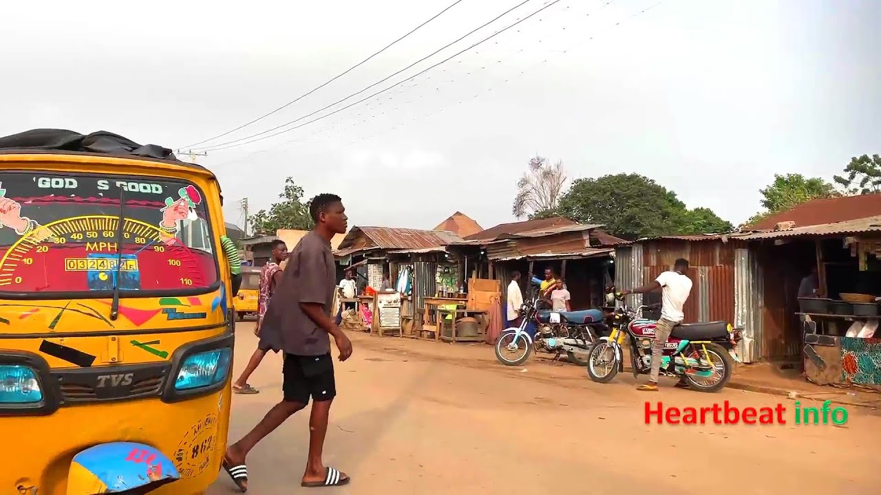 SUNDAY morning inside Benin city | keke drive - YouTube