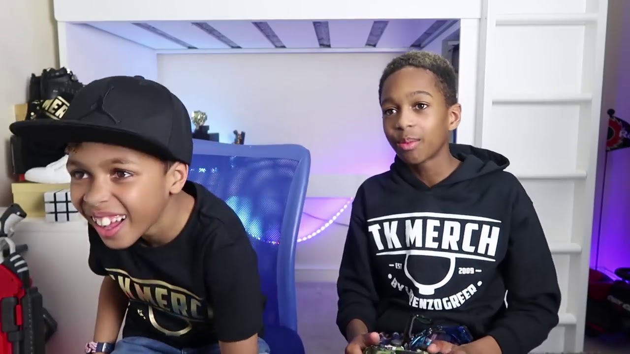 Tekkerz kid! UNLIMITED FIFA COINS LIMITED TIME! FIFA 18 Pack Opening vs ...