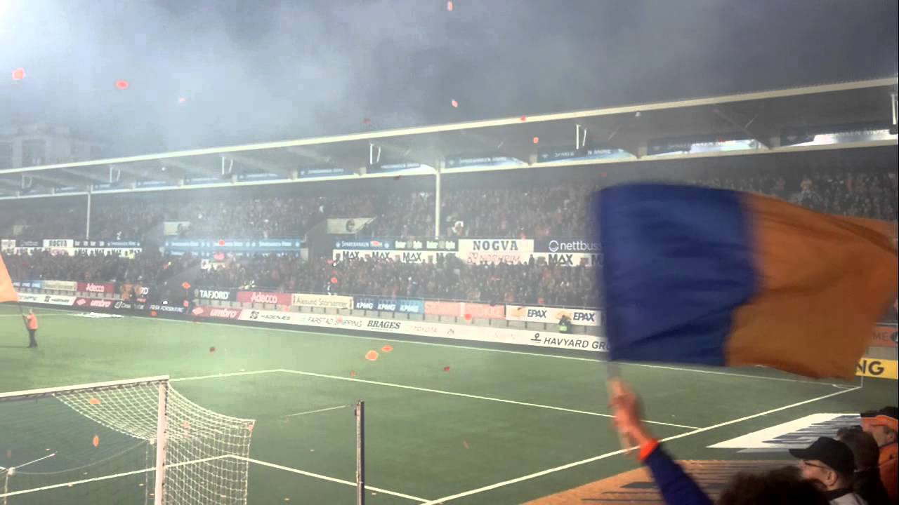 Pyro Show Color Line Stadion Ålesund - 2009 - YouTube