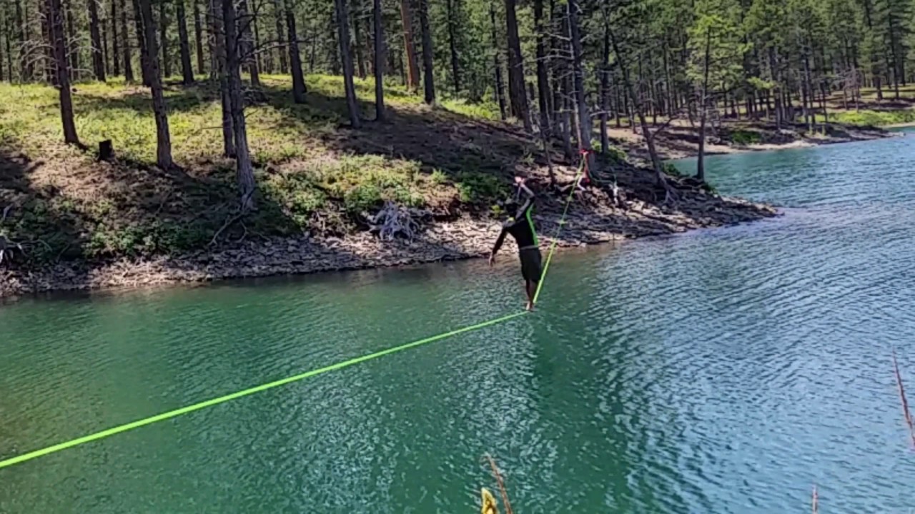 Waterline slackline - YouTube