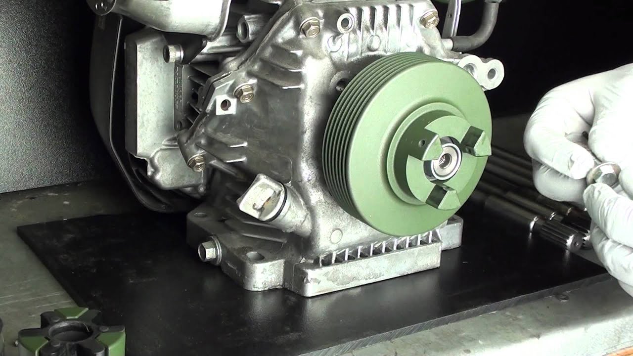 Painless Clutch Installation for MOKAI™ Jet Boats - YouTube