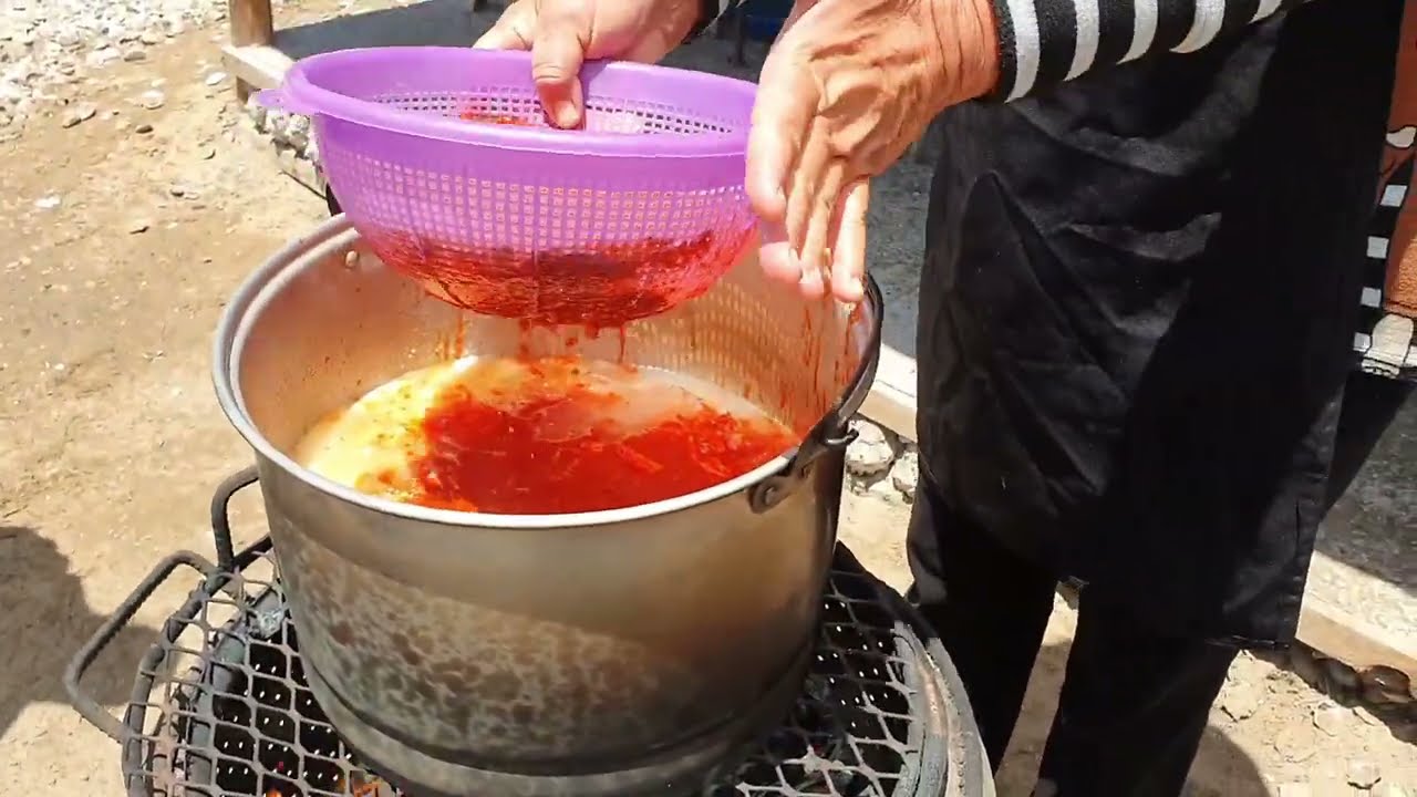 Cómo preparar menudo rojo - YouTube