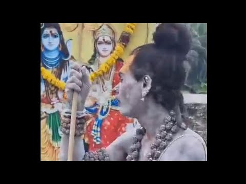 kunavaram village lo vachina agora Siva temple grinchi mattaladina ...