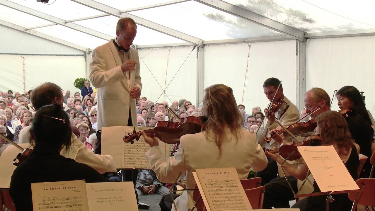 Jonathan Haskell - Mozart: Adagio & Fugue pour orchestre - YouTube