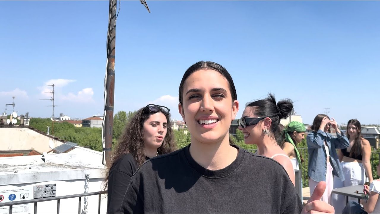 Carla Hero - SENZA REGOLE (Official Video) - YouTube