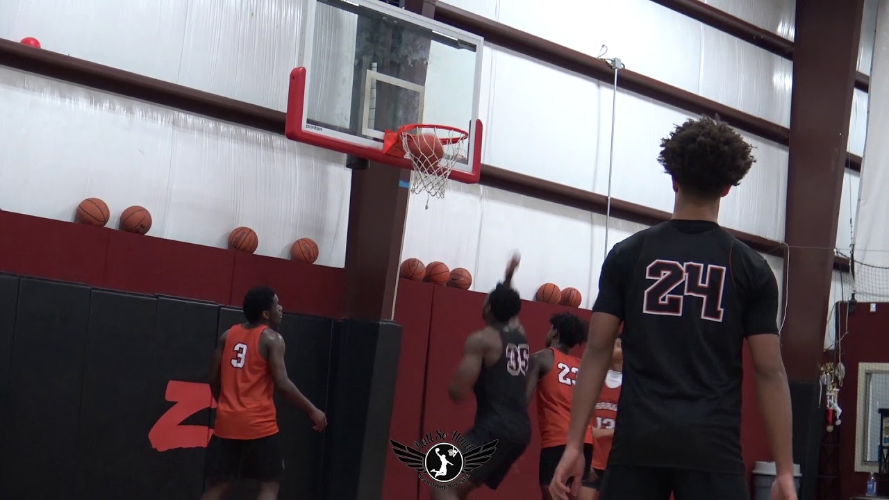 Jaden Holt Class of 2025 runs the show for 16U Squad - YouTube