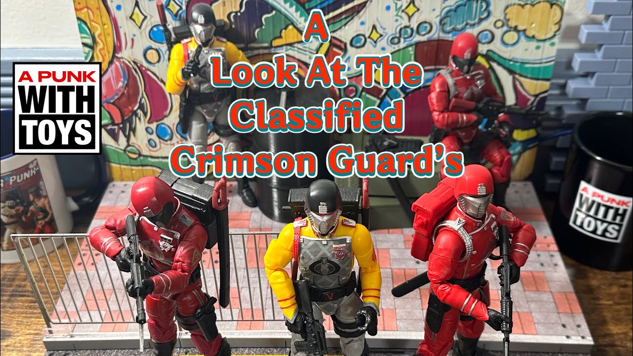 GI Joe Classified Crimson Guard Comparison - YouTube
